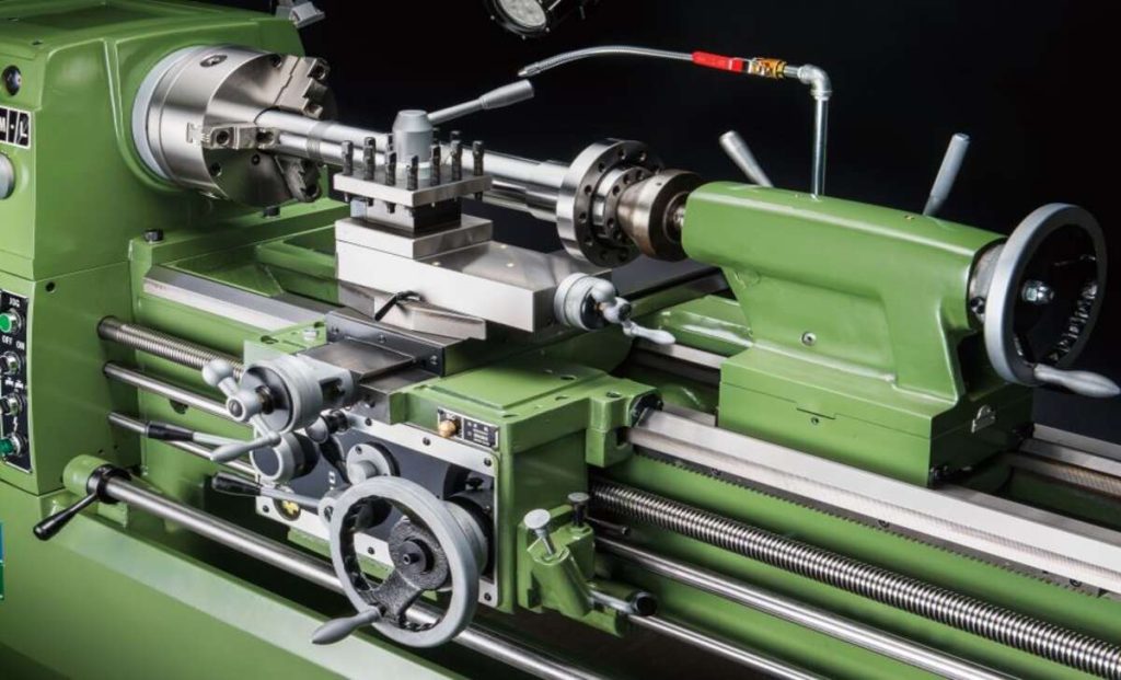 History And Uses Of Metal Lathes - Explore now!"