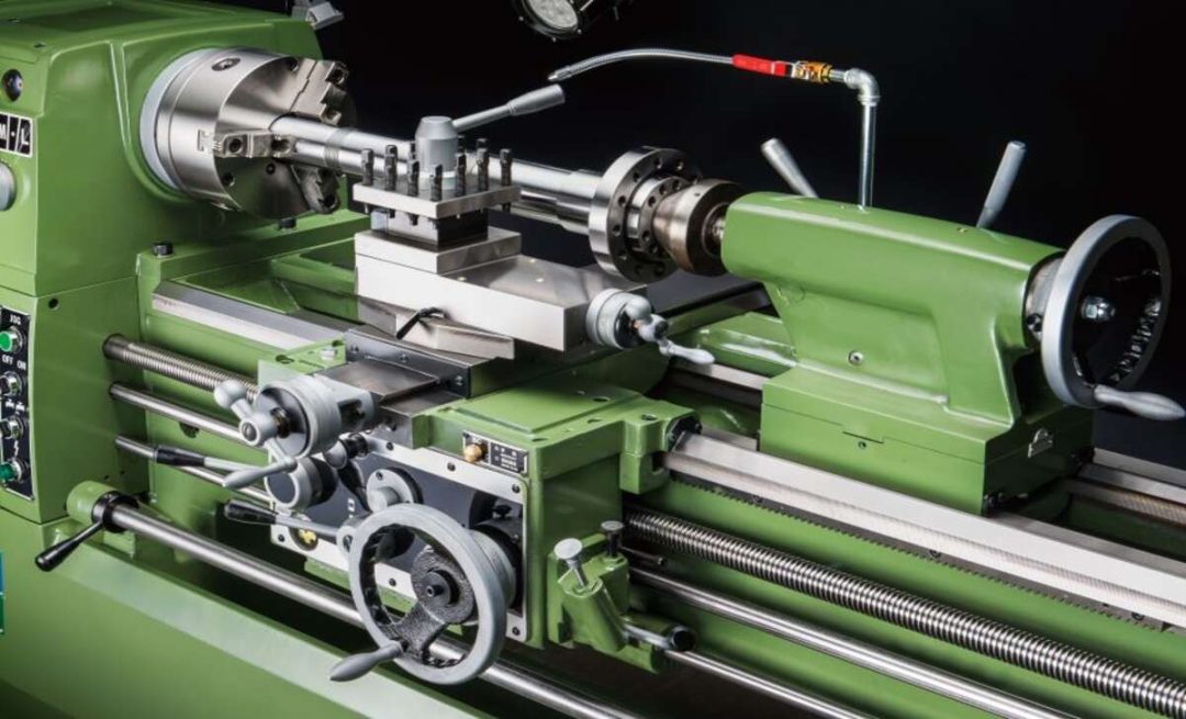 History And Uses Of Metal Lathes - Explore now!"