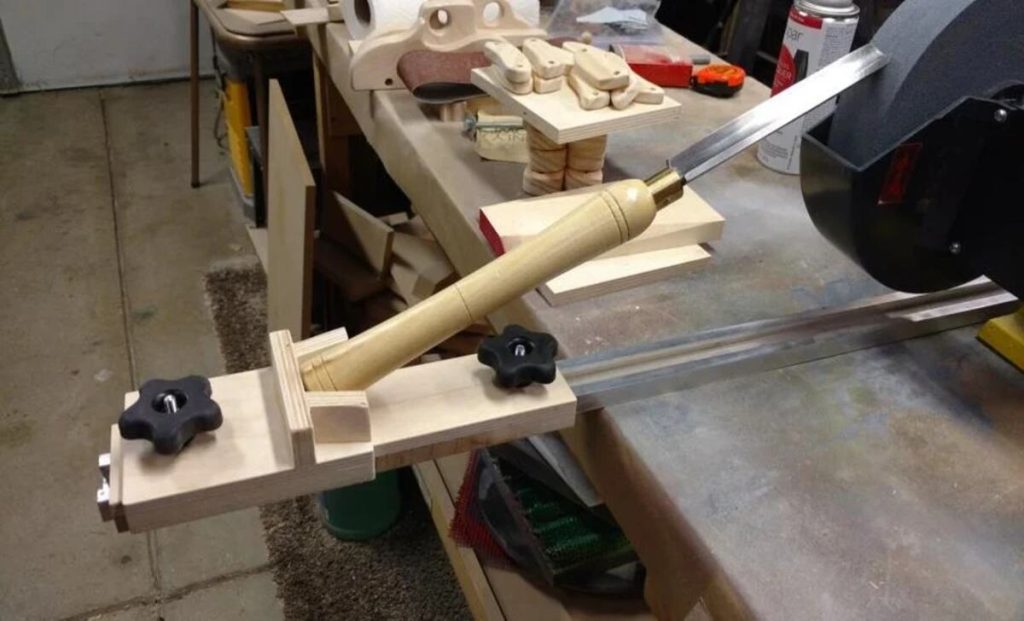 Sharpen Lathe Tools - Precision Perfection